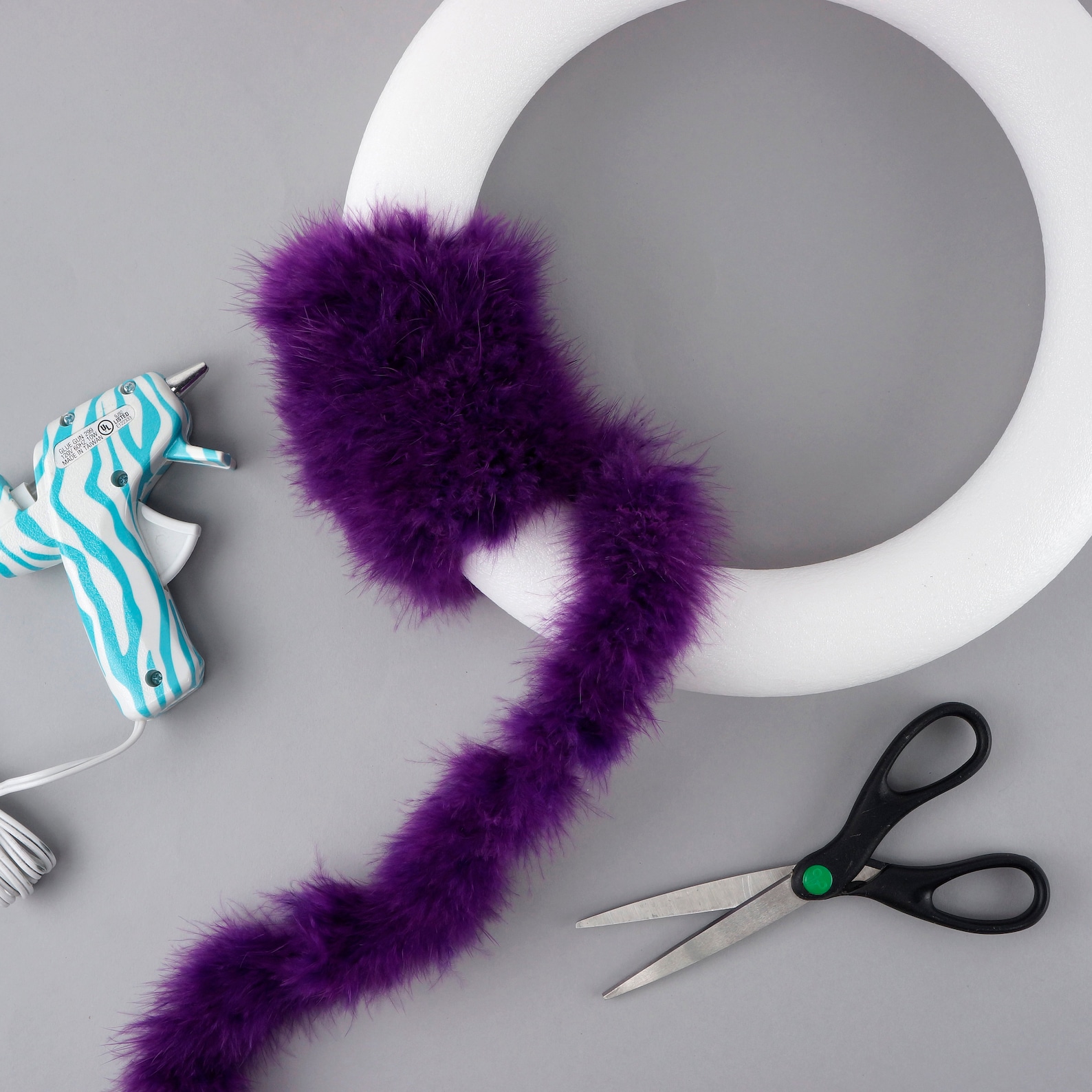 Marabou Feather Craft Boas, 15 Gram Lavender Marabou Boa, 2 Yards for ...