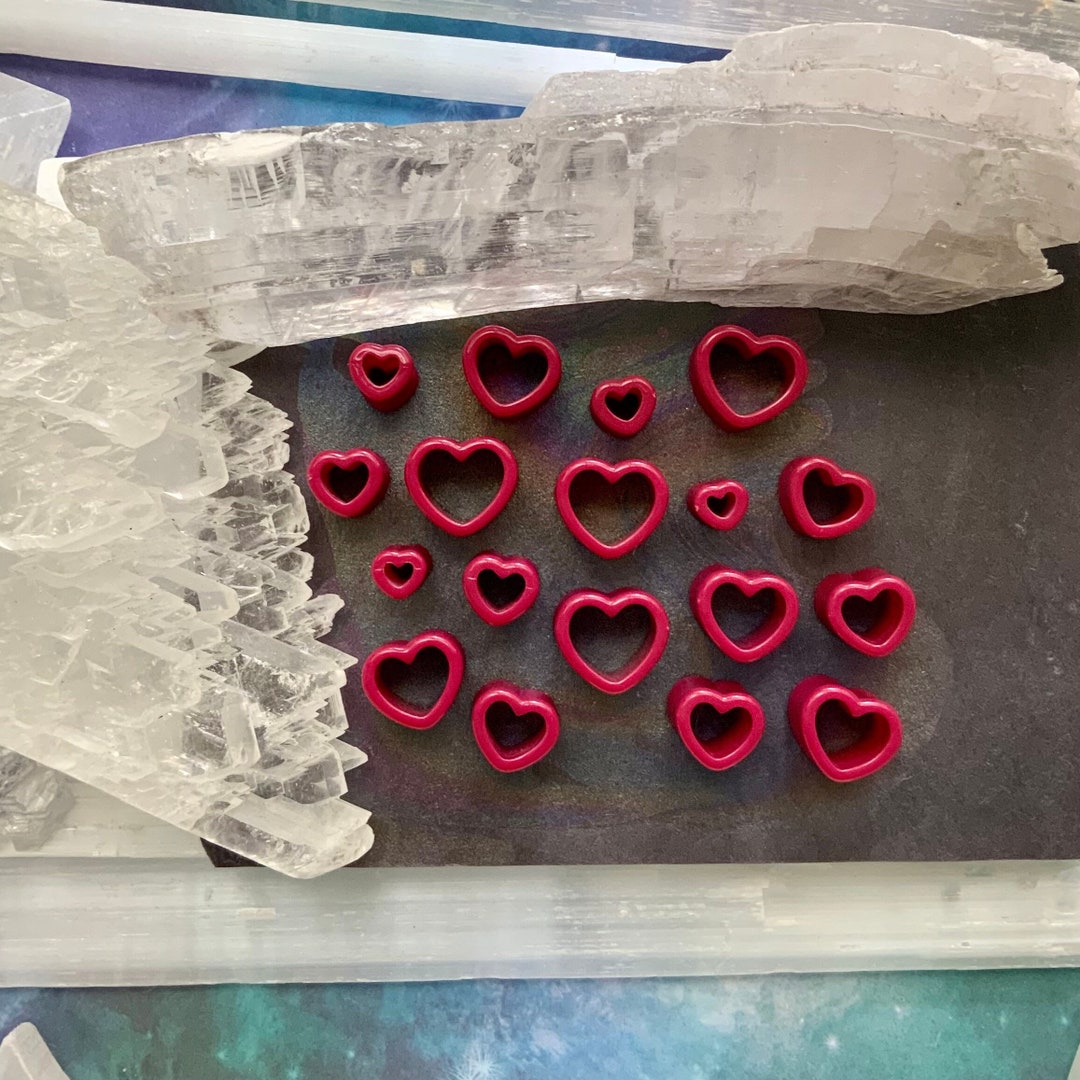 Romantic Love Dark Pink Heart Shaped Ear Plugs Gauges Tunnels Hearts ...