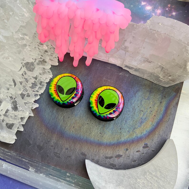Far Out Tie Dye Alien Head Acrylic Babes Ear Plugs Gauges - Etsy