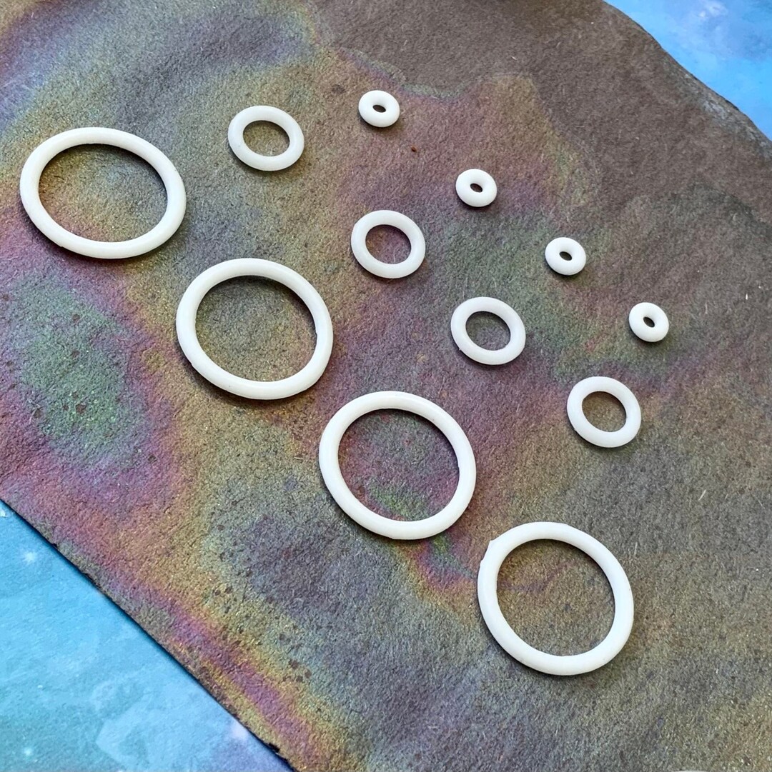 FOUR White O-rings Add on Ear Plugs Gauges Tunnels Extra O Ring 1 7/8 3 ...