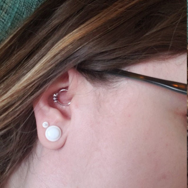 White Non-flare Acrylic Ear Plugs Stretchers Gauges Pair/kit | Etsy