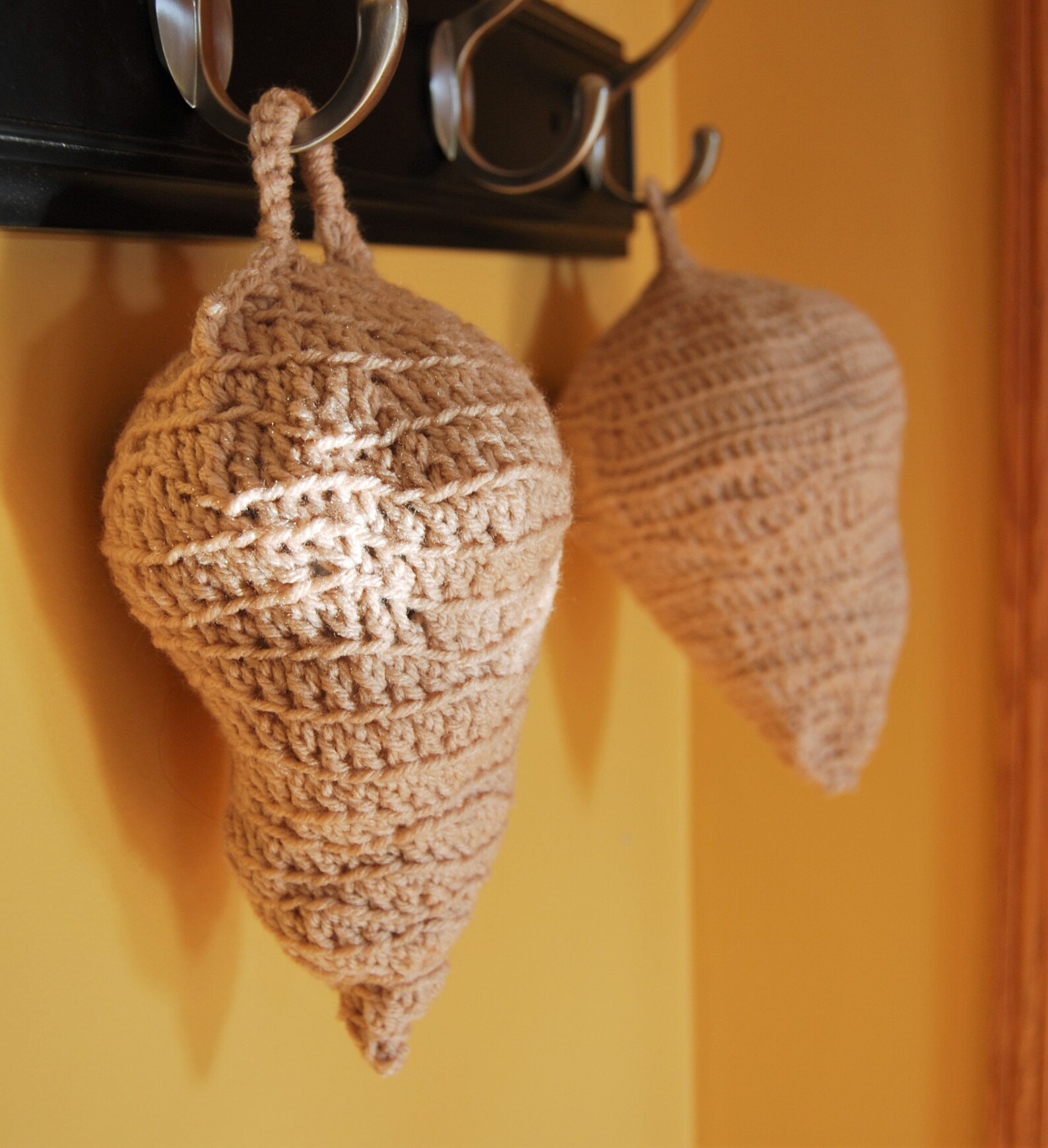 PDF Crochet Hornet Nest Pattern, Wasp Nest Pattern, Outdoor Crochet ...