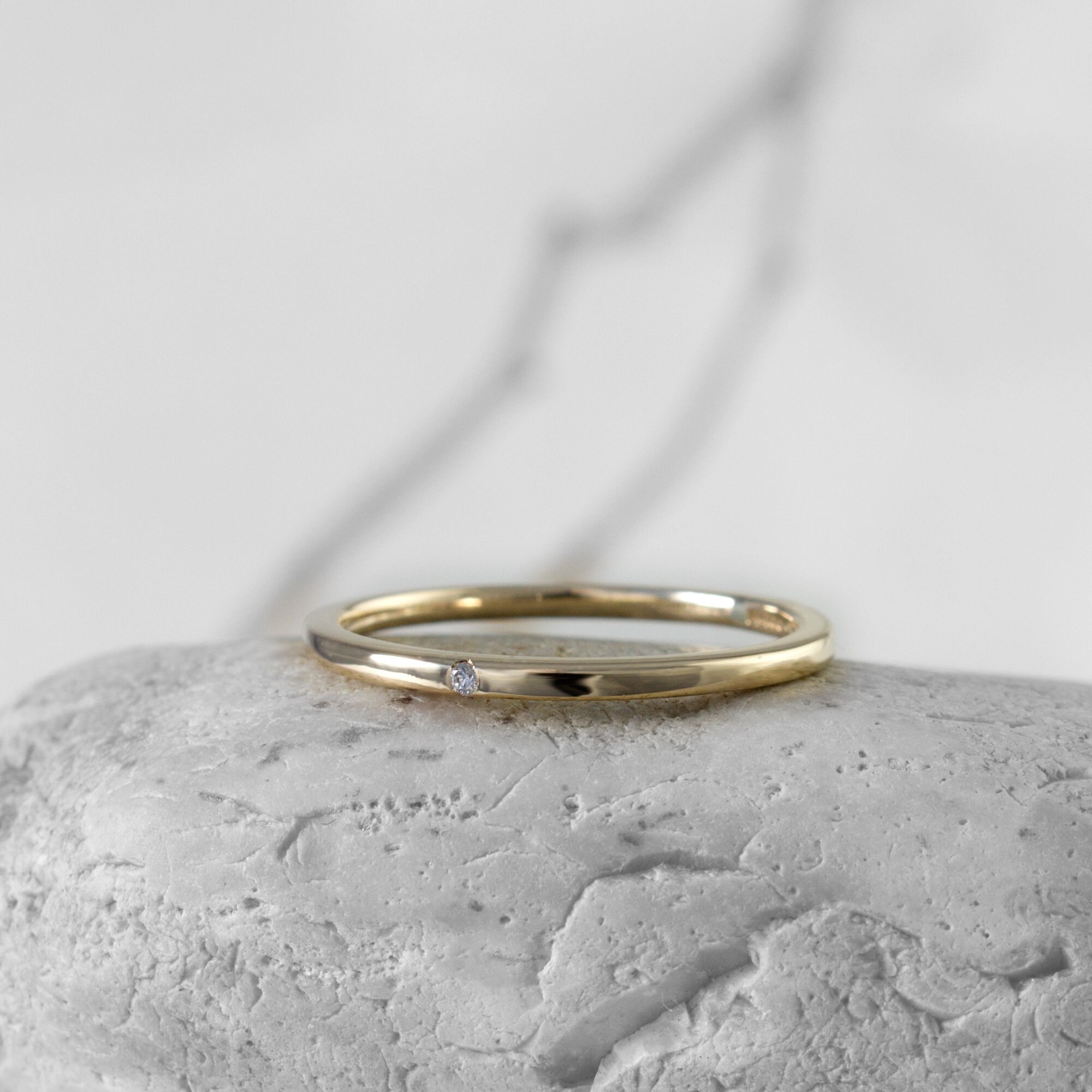Diamond Gold Ring Minimalist Gold Wedding Band With Natural - Etsy UK