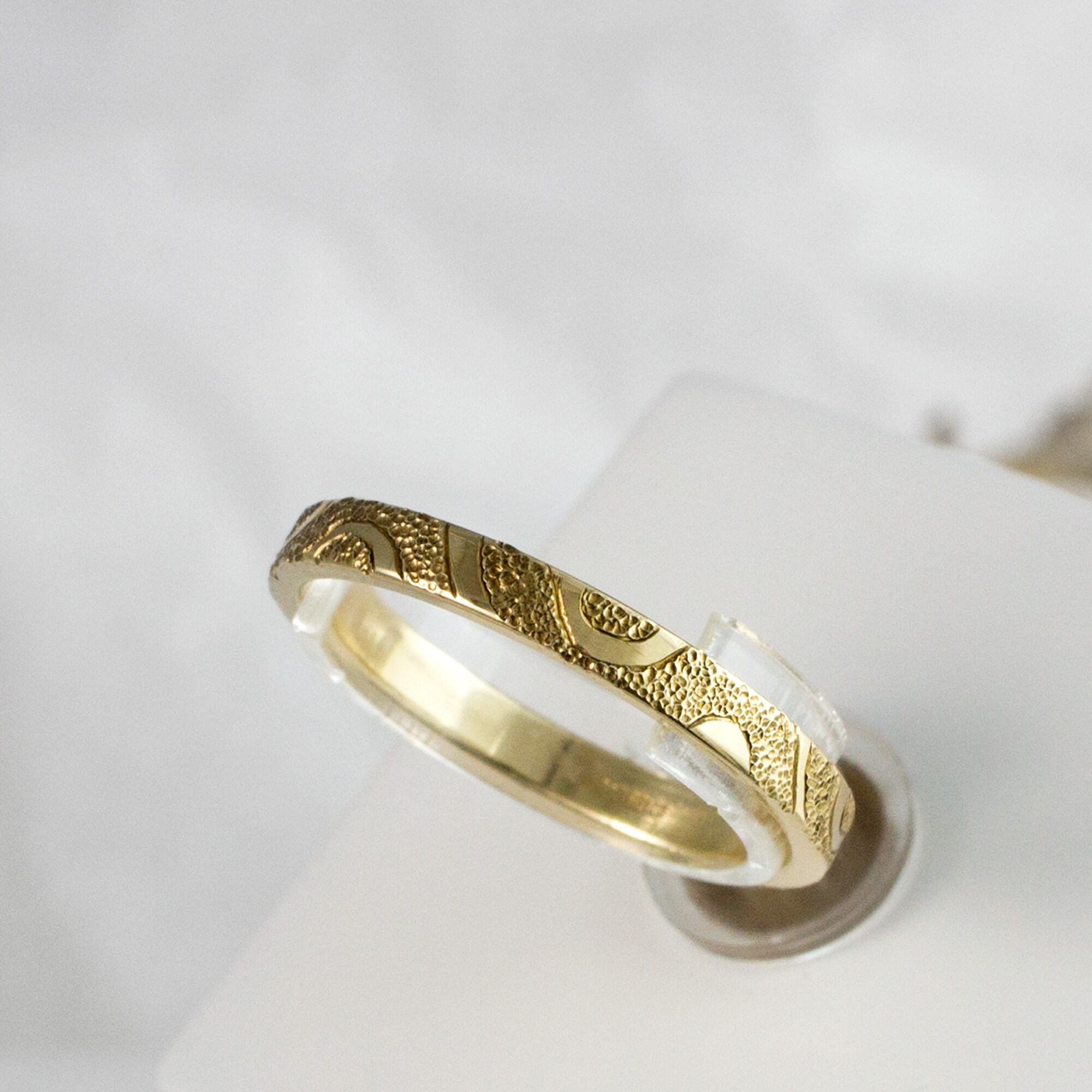 Hand Engraved Gold Ring by Nick Ovchinikov Handmade in - Etsy Sweden