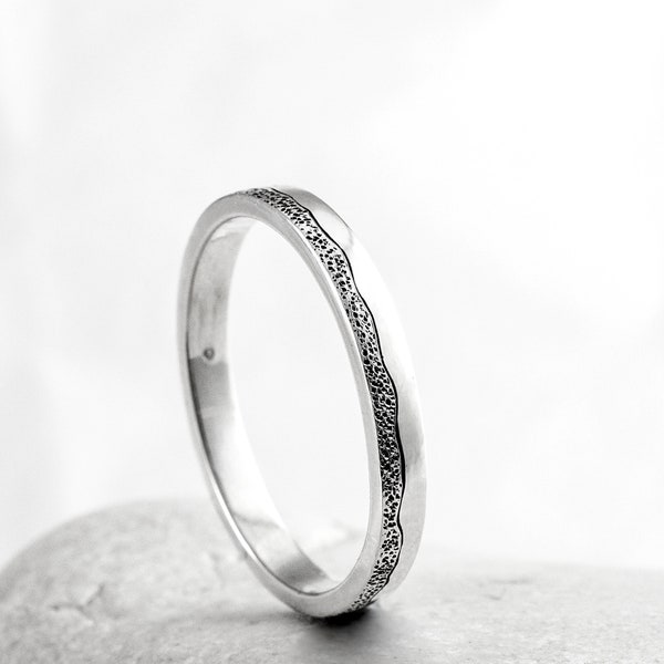 Texture Wedding Ring - Etsy UK