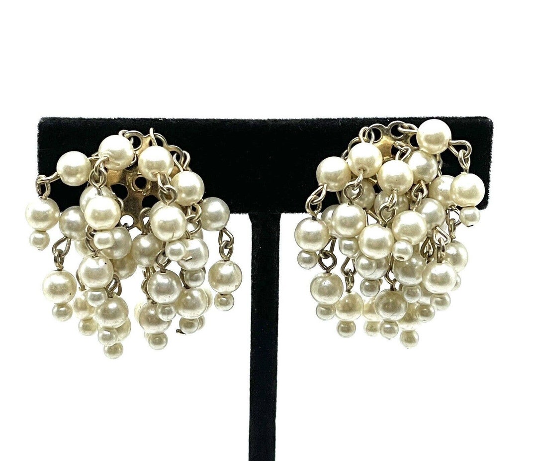 Coro Gold Ivory Pearl Cascade Cluster Screw Back Earrings Vintage 1960s ...
