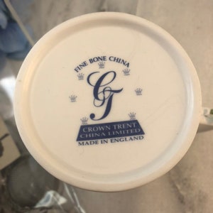 Crown Trent Tea Gift Set Floral Rose Mug and Loose Leaf Tea Kit Fine ...