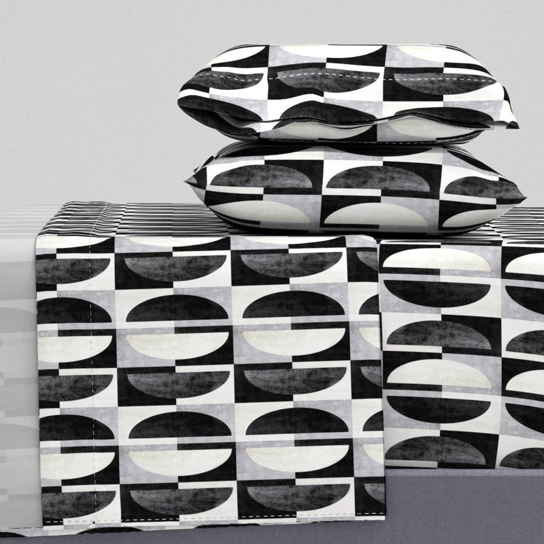 1920s Geo Sheets Vintage Olives by Mountvicandme Black White ...