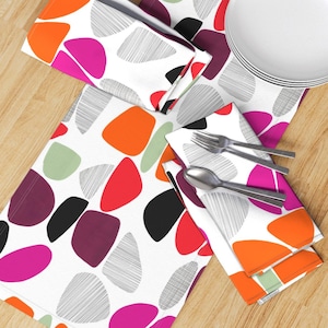 Retro Mod Table Runner 1950 Pebbles Pink Orange Red by Kate_rowley Mid ...