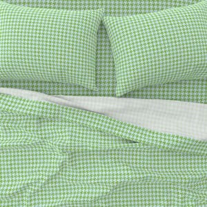 Green Houndstooth Sheets - Green Houndstooth Check by Paper_and_frill ...