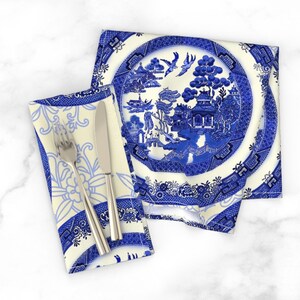 Chinoiserie Dinner Napkins set of 2 Blue Willow Vintage by Hnldesigns ...