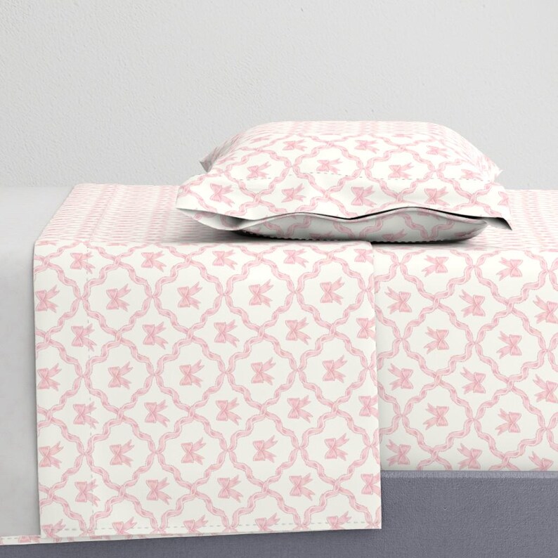 Chinoiserie Sheets - Ribbon Trellis by Nessnordberg - Ribbon Trellis ...