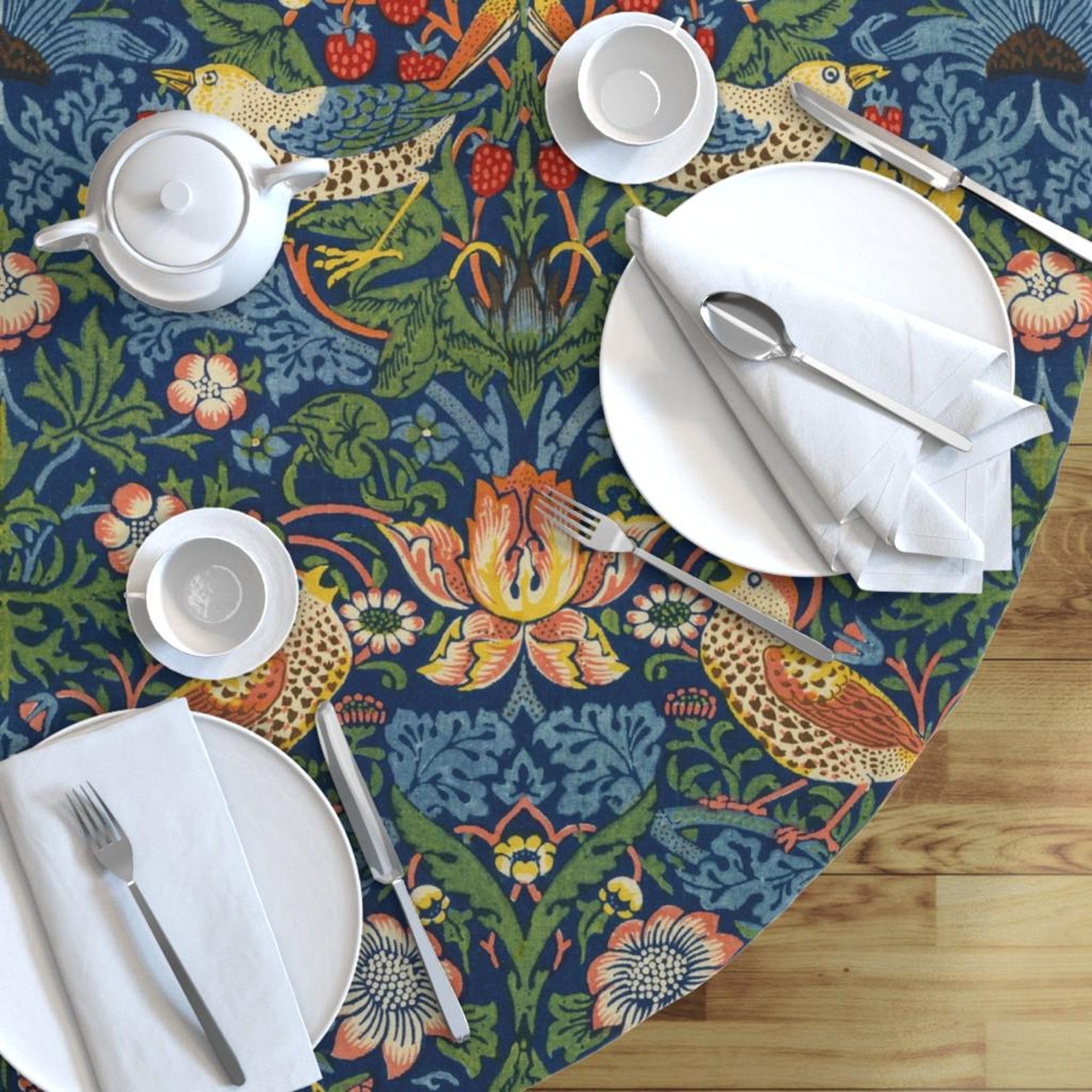 William Morris Tablecloth - Strawberry Thief by Peacoquettedesigns ...