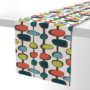 Mid Century Modern Table Runner - Baubles in Coral by Studiofibonacci ...