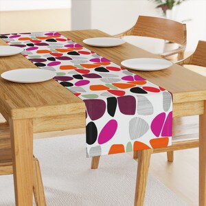 Retro Mod Table Runner 1950 Pebbles Pink Orange Red by Kate_rowley Mid ...