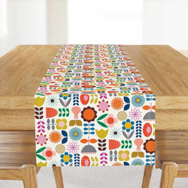 Scandinavian Table Runner - Etsy