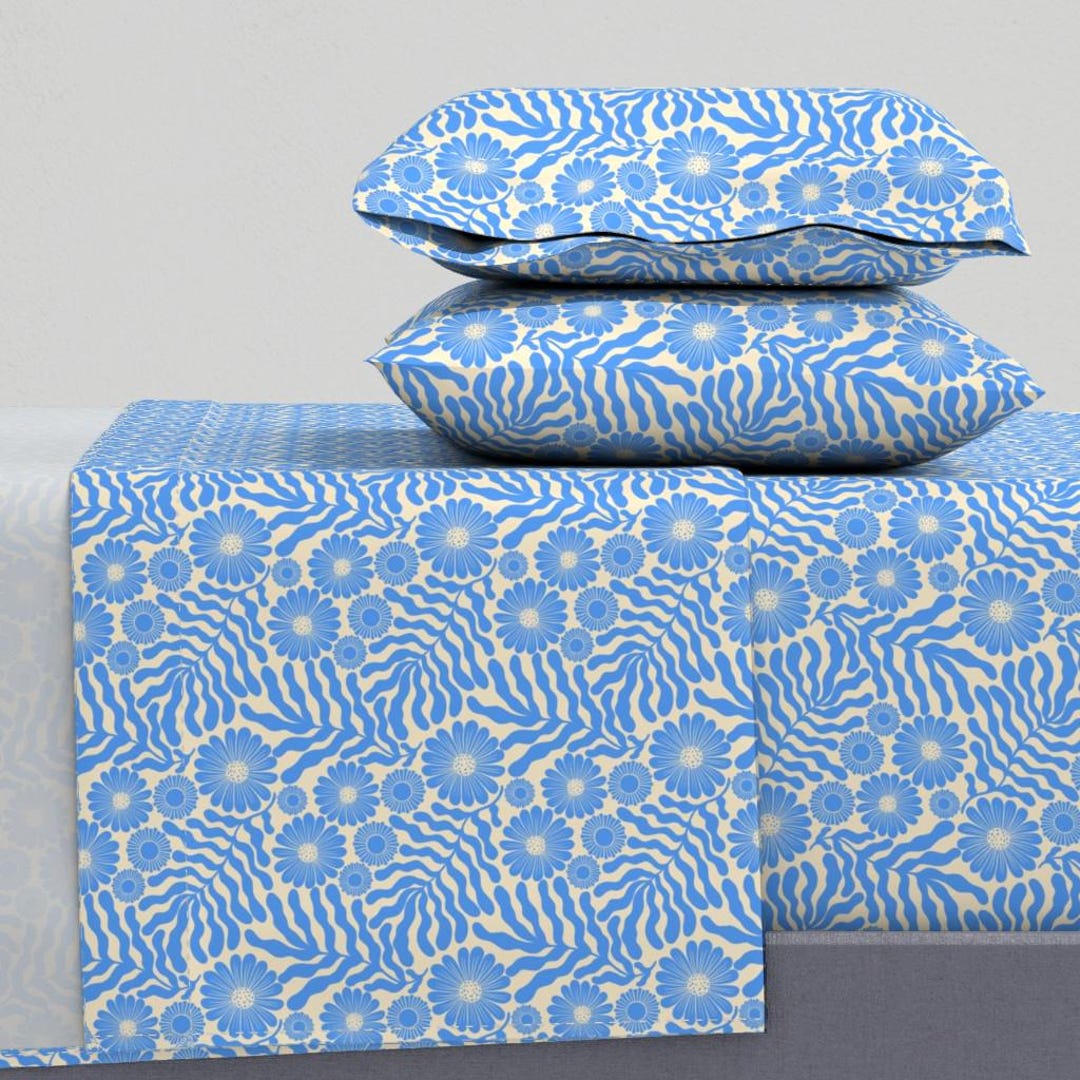 Retro Floral Sheets - Abstract Daisy Blue by Graf_katz - Groovy Mid Mod ...
