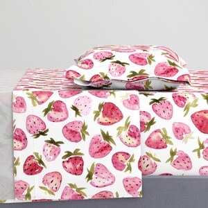 Strawberries Sheets - Strawberries by Daria_nokso - Watercolor Fruit ...