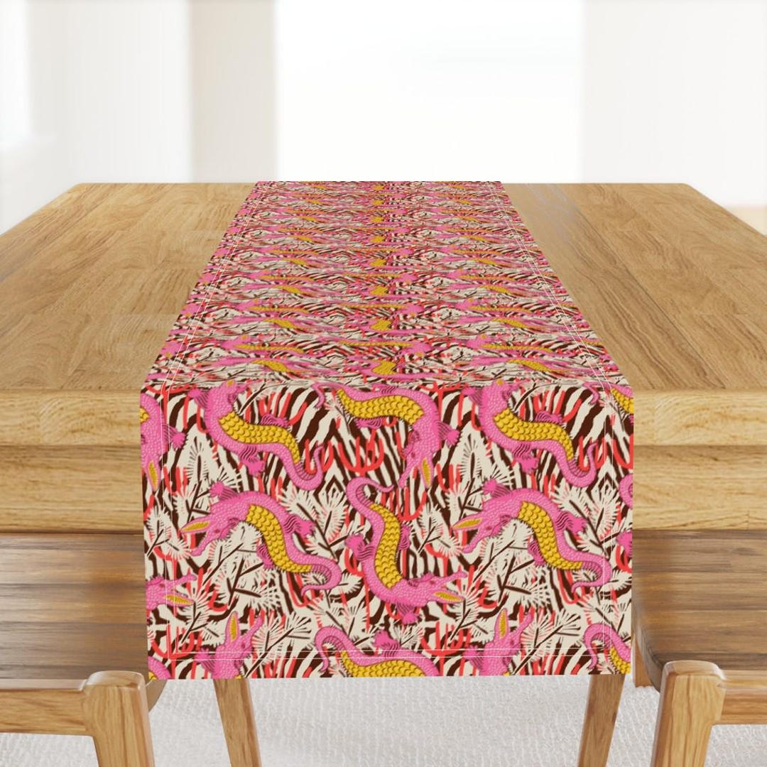 Maximalist Gator Table Runner - Bazaar Fete Gator by Holli_zollinger ...