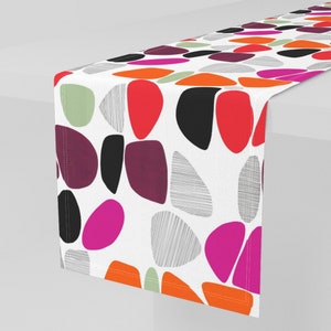 Retro Mod Table Runner 1950 Pebbles Pink Orange Red by Kate_rowley Mid ...