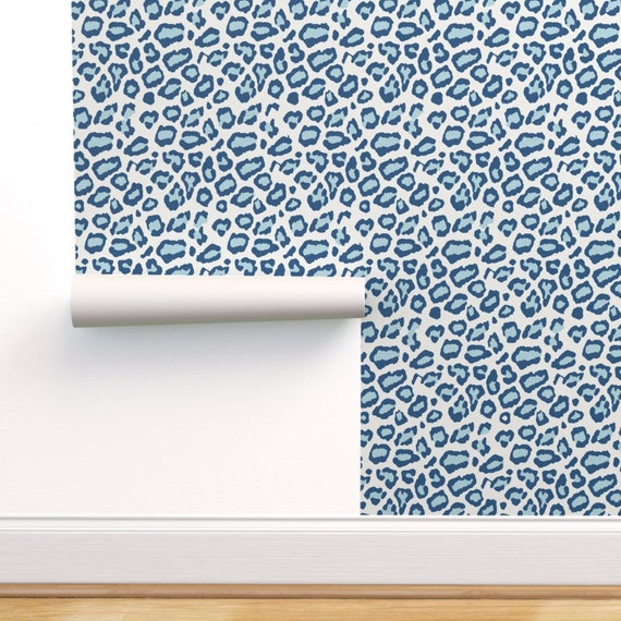 Blue Giraffe Print Wallpaper
