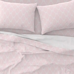 Traditional Sheets - Bow Trellis Pink by Prettyfestive - Preppy Ribbon ...