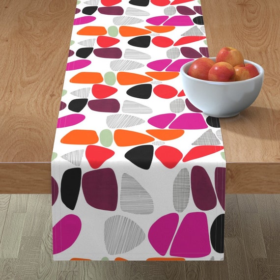 Retro Mod Table Runner 1950 Pebbles Pink Orange Red by | Etsy