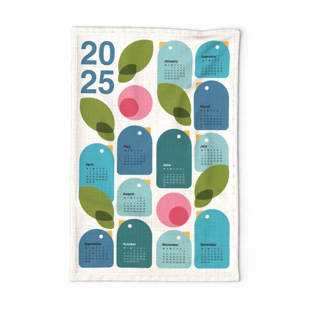 2025 Calendar Tea Towel - Bird Calendar by Mariana_valladares - Tea ...