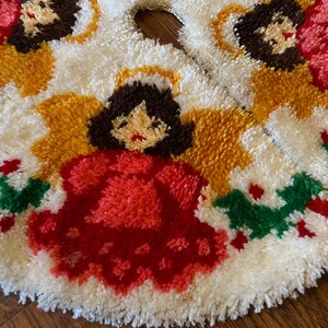 Handmade Mid Century Latchhook Angel Tree Skirt / Vintage - Etsy