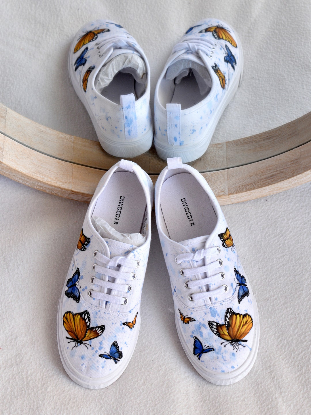 Etsy shoes store