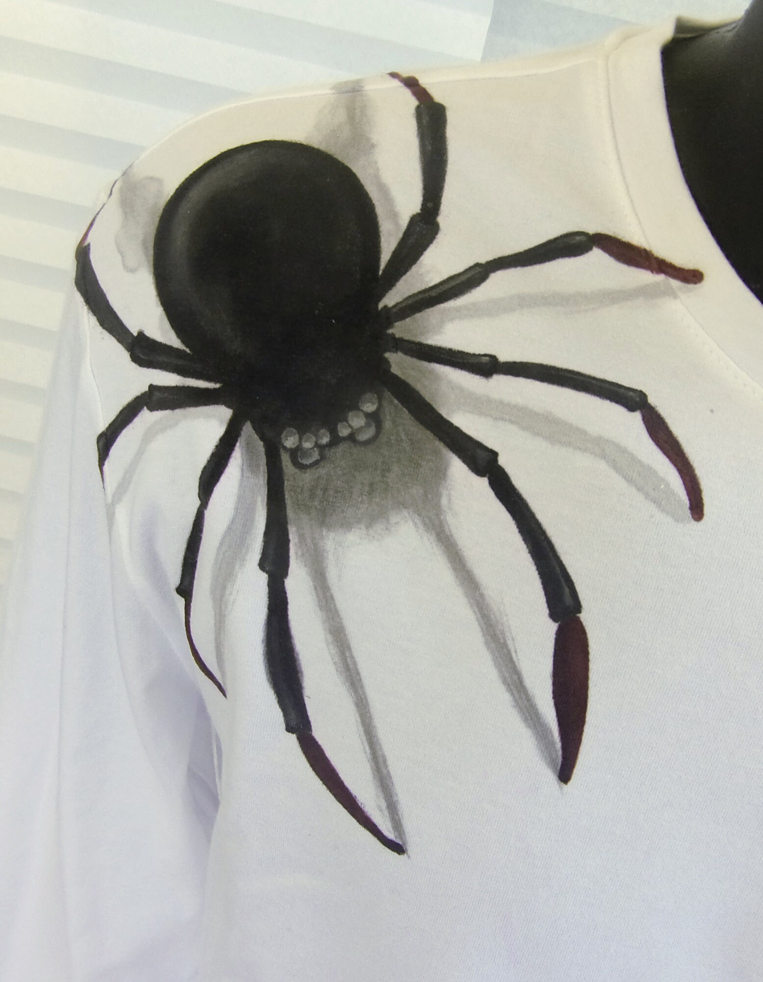 Creepy Spider Shirt, Custom Tshirt for Halloween, Realistic Arthropod ...