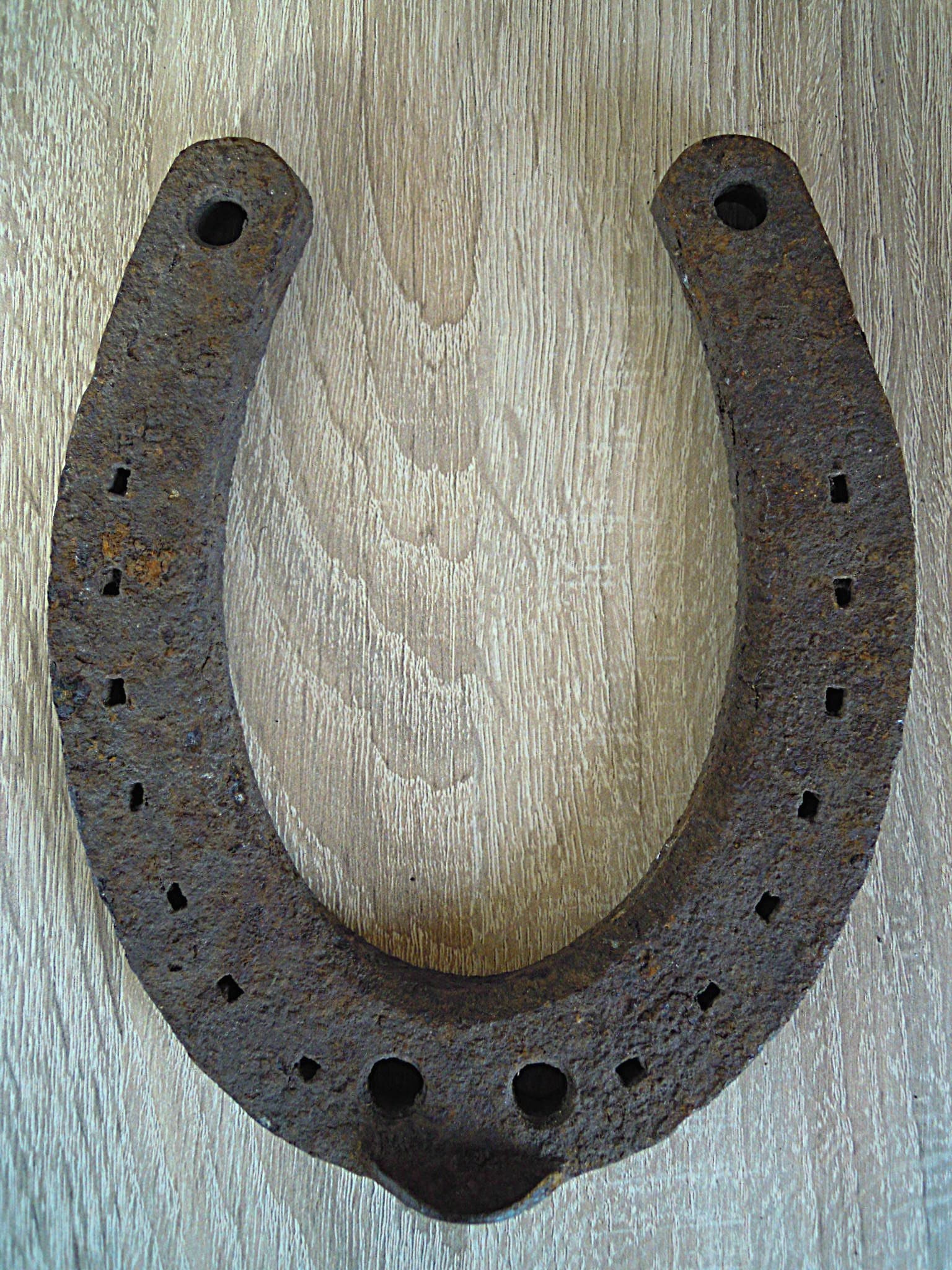 Large horseshoe Antique rust horseshoe Horseshoe for | Etsy