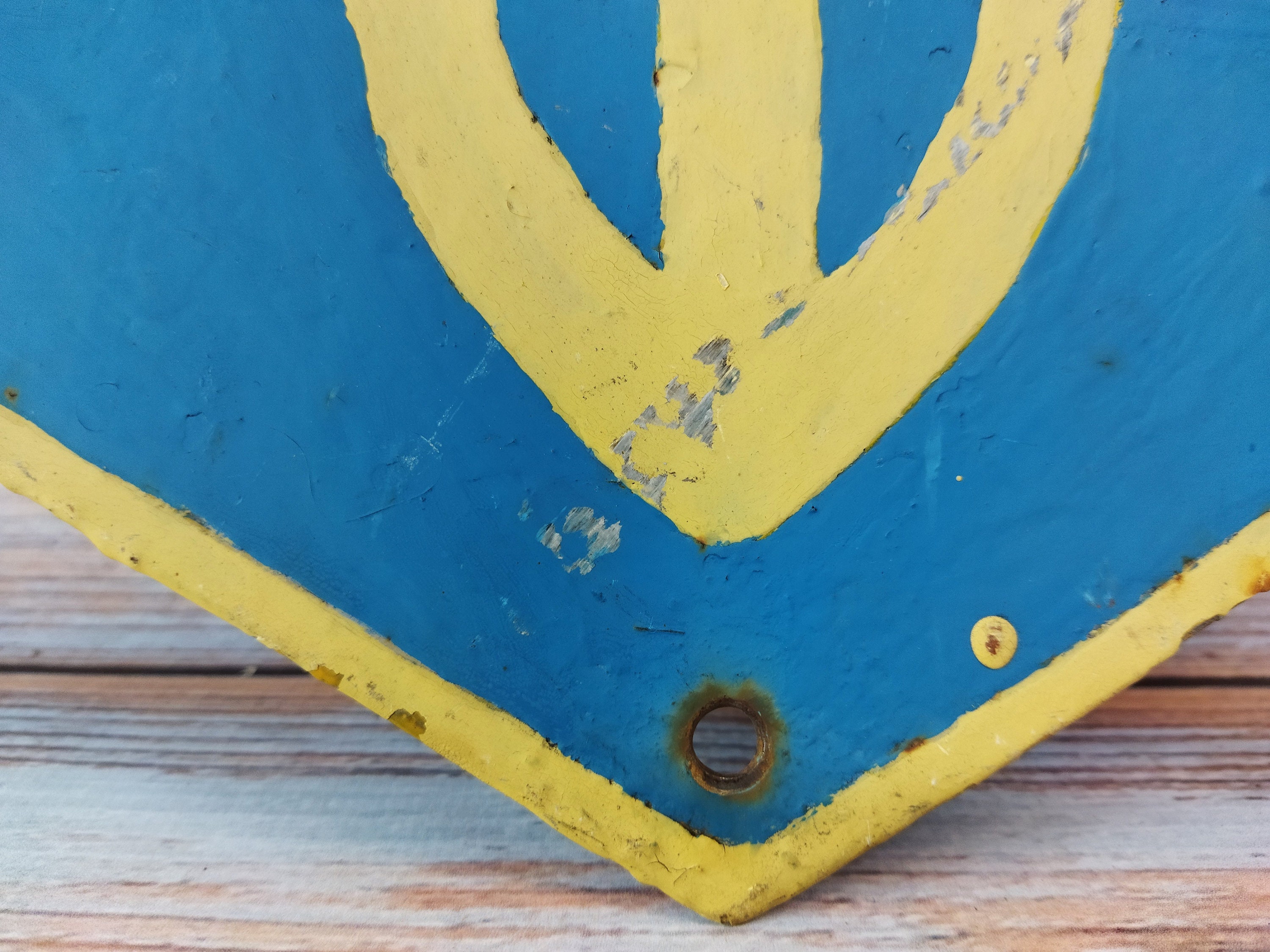 Metal Wall Decor Wall Hanging Trident Ukrainian National - Etsy