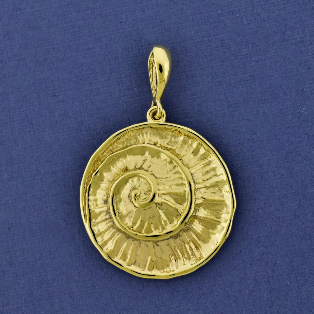 Solid 14k Gold Spiral Circle Medallion Pendant, Unique 14K Disc Pendant ...