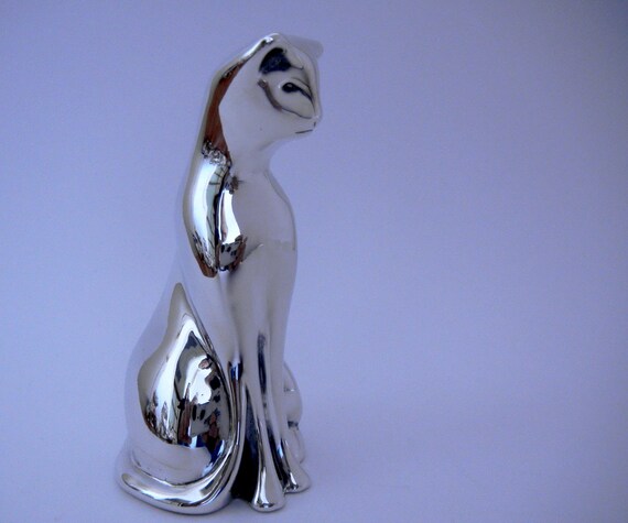 Silver cat statue store