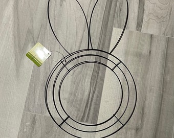 Bunny Rabbit Metal Wreath Form DIY Deco Mesh Burlap Frame - Etsy