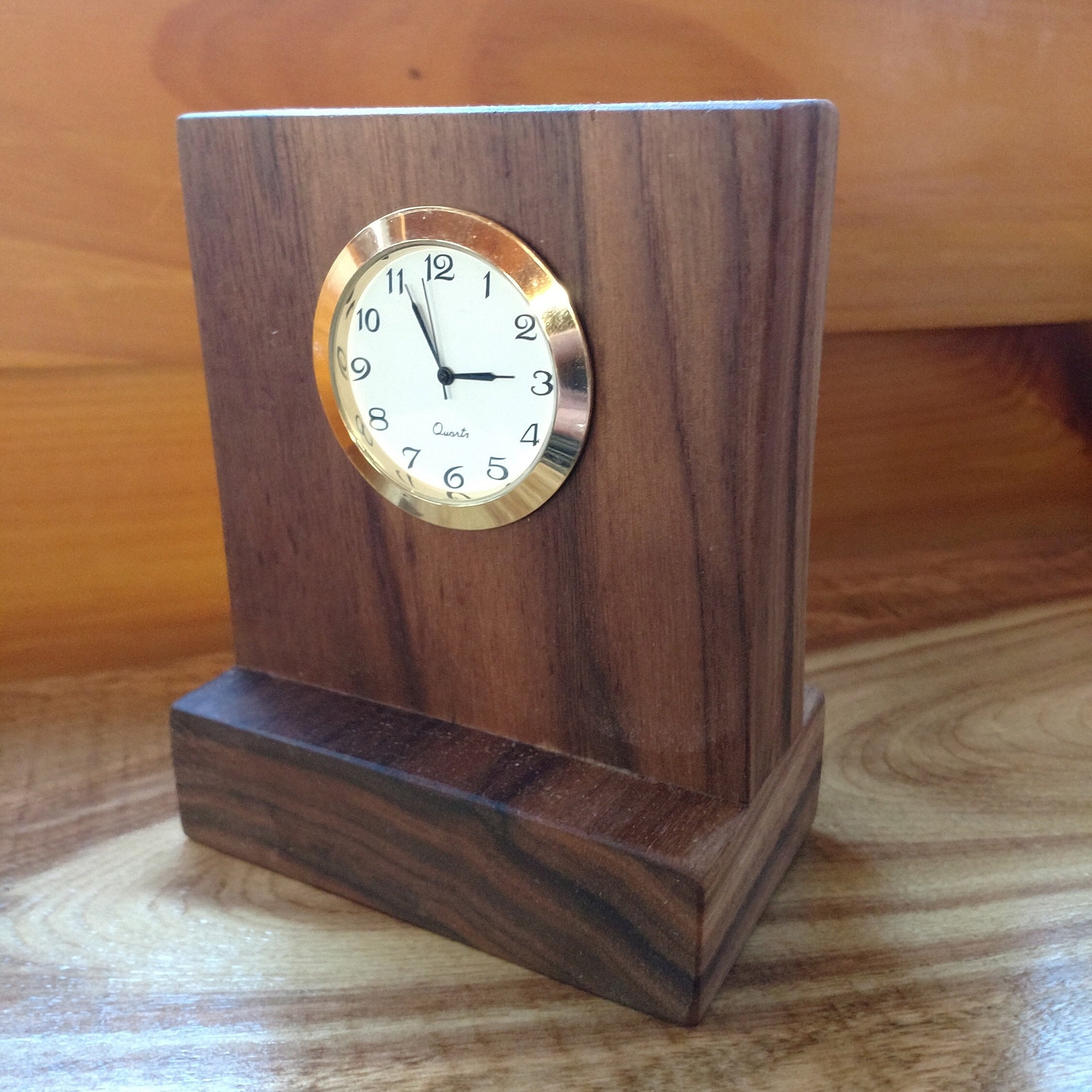 Custom Desk Clock - Etsy