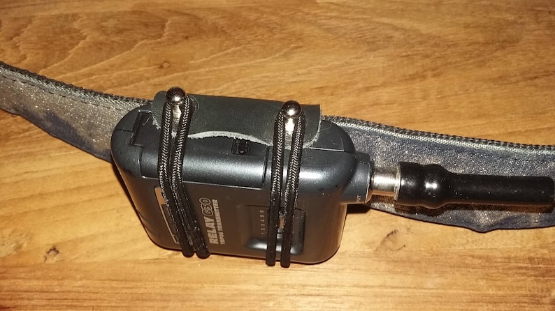 Strap-fold / Wireless Guitar Transmitter Holder / Pouch / Zenderhouder ...