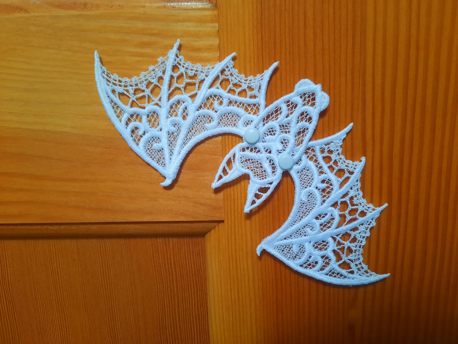 Articulated Lace Bat - Etsy