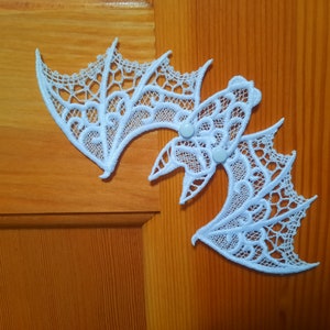 Articulated Lace Bat - Etsy