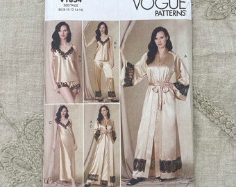 Vogue Sewing Pattern for Womens Pajamas, Lingerie Pattern, Womens Robe ...