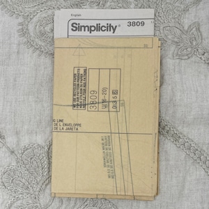 Simplicity 3809 - Renaissance Costumes Pattern With Gathered Skirt ...