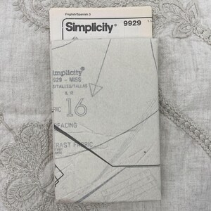 Simplicity 9929 - Renaissance Gowns and Headpieces Pattern - Size 6-12 ...