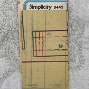 Simplicity 8442 - 1970s Gunne Sax Style Romantic Skirt and Blouse ...