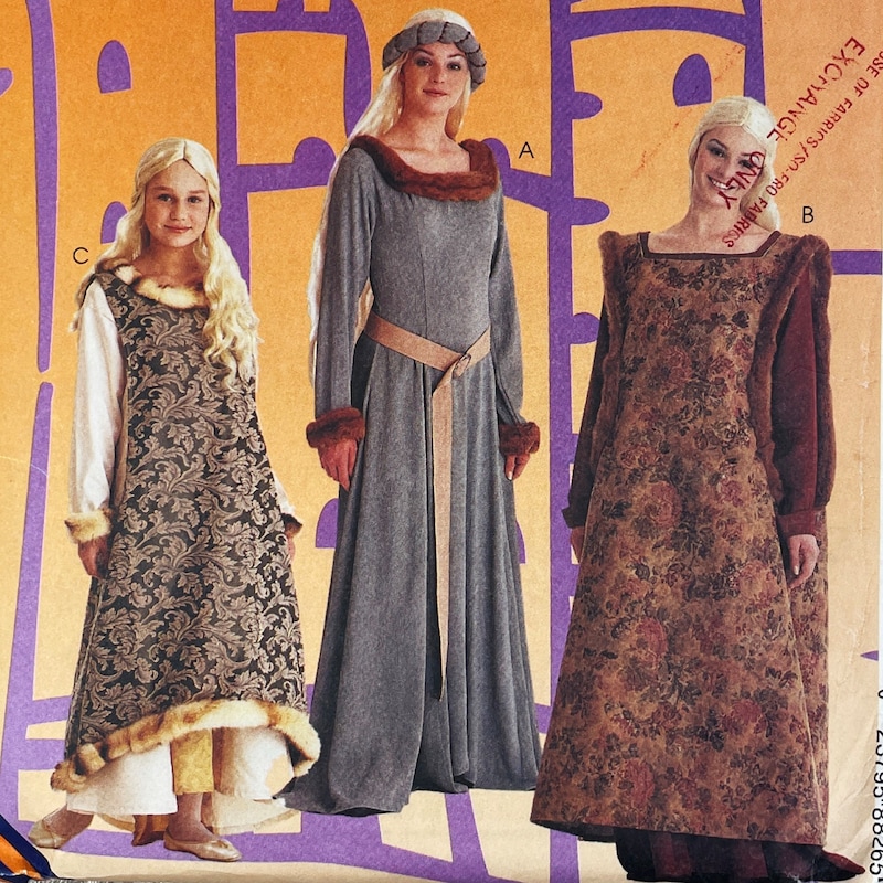 Cotehardie Pattern - Etsy