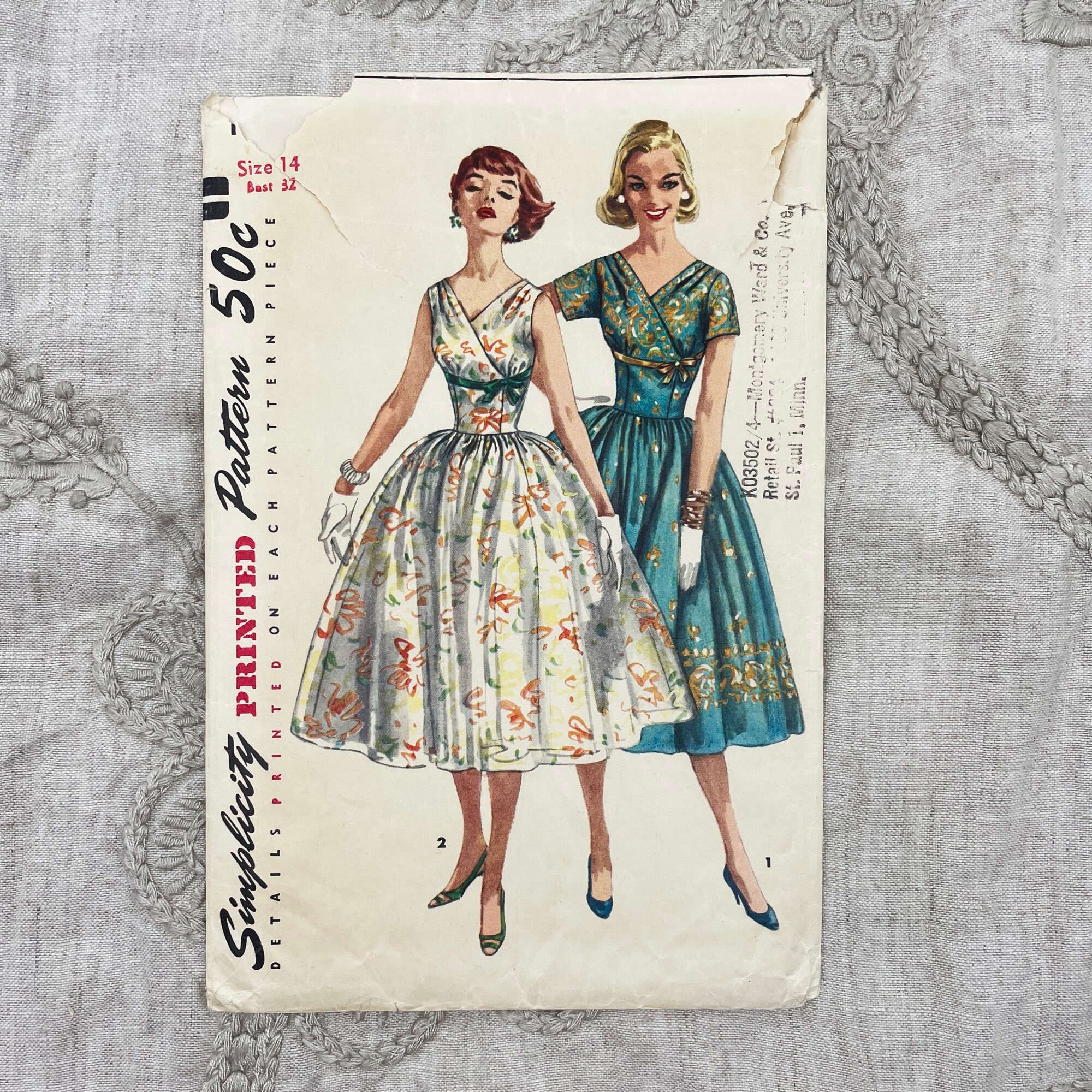 Simplicity 1616 - 1950s Midriff Surplice Dress With Deep V and Full ...