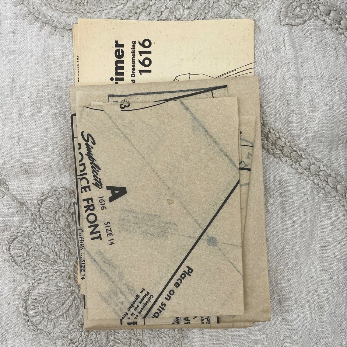 Simplicity 1616 - 1950s Midriff Surplice Dress With Deep V and Full ...