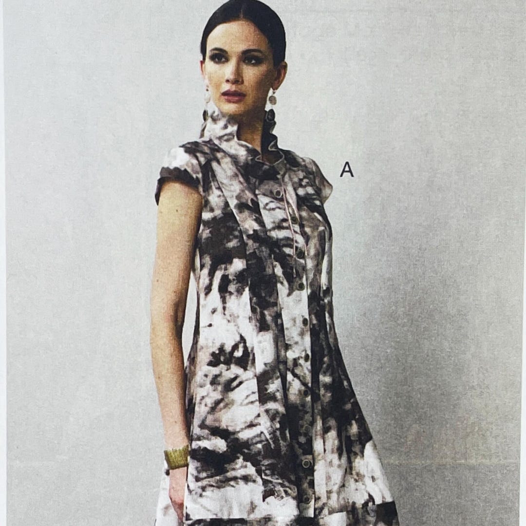 Vogue 8876 - Marcy Tilton Standing Collar Princess Seamed and Pleated ...