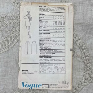 Vogue 9566 1950s Barrel Jacket Pattern With Shaped Collar Size 10 31 ...