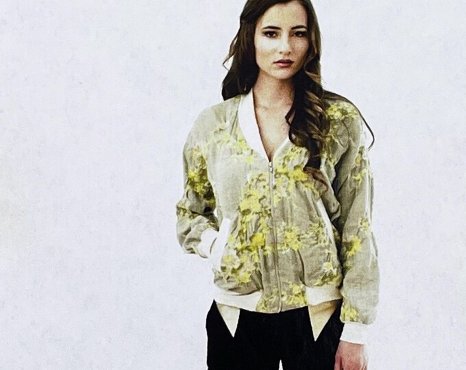 Papercut Rigel Bomber - Raglan Bomber Jacket Pattern - Size XXS-XL (30. ...